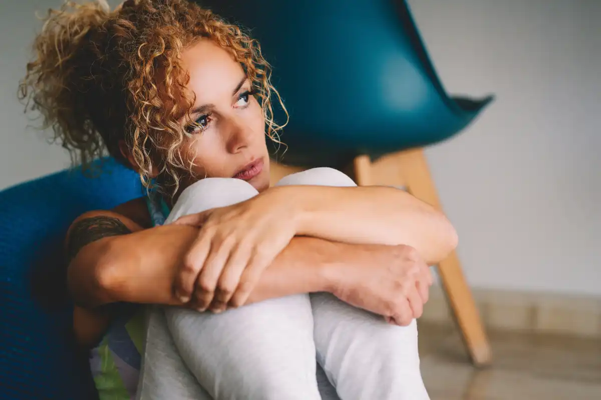 Early Warning Signs of Substance Use Disorder You Shouldn’t Ignore - 10 ...